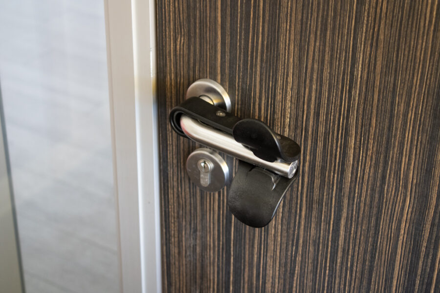 Hands-Free Door Opener - ARTE VIVA - Hygienic Solution