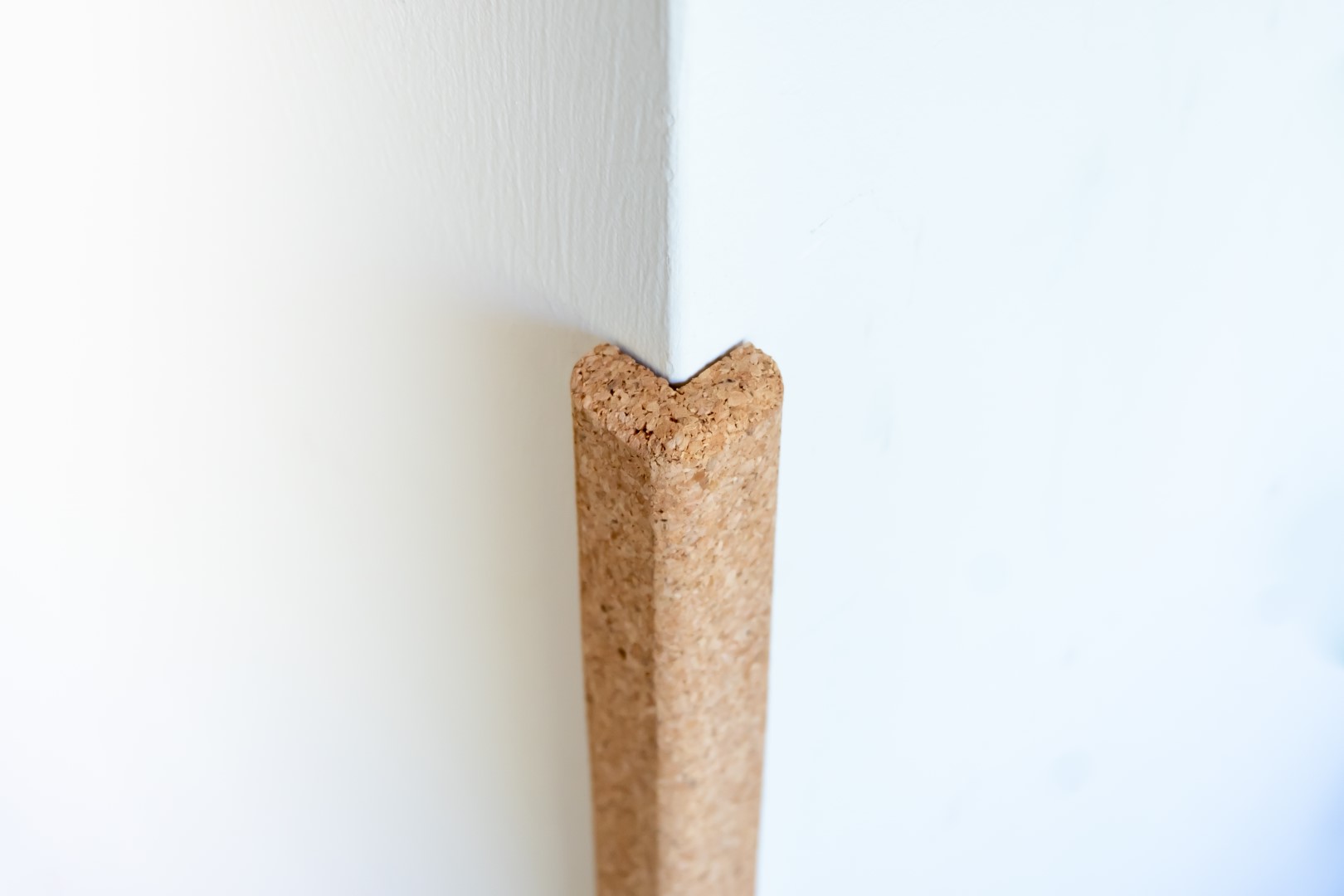 Corner Guard Cork - ARTE VIVA - protects from sharp corners